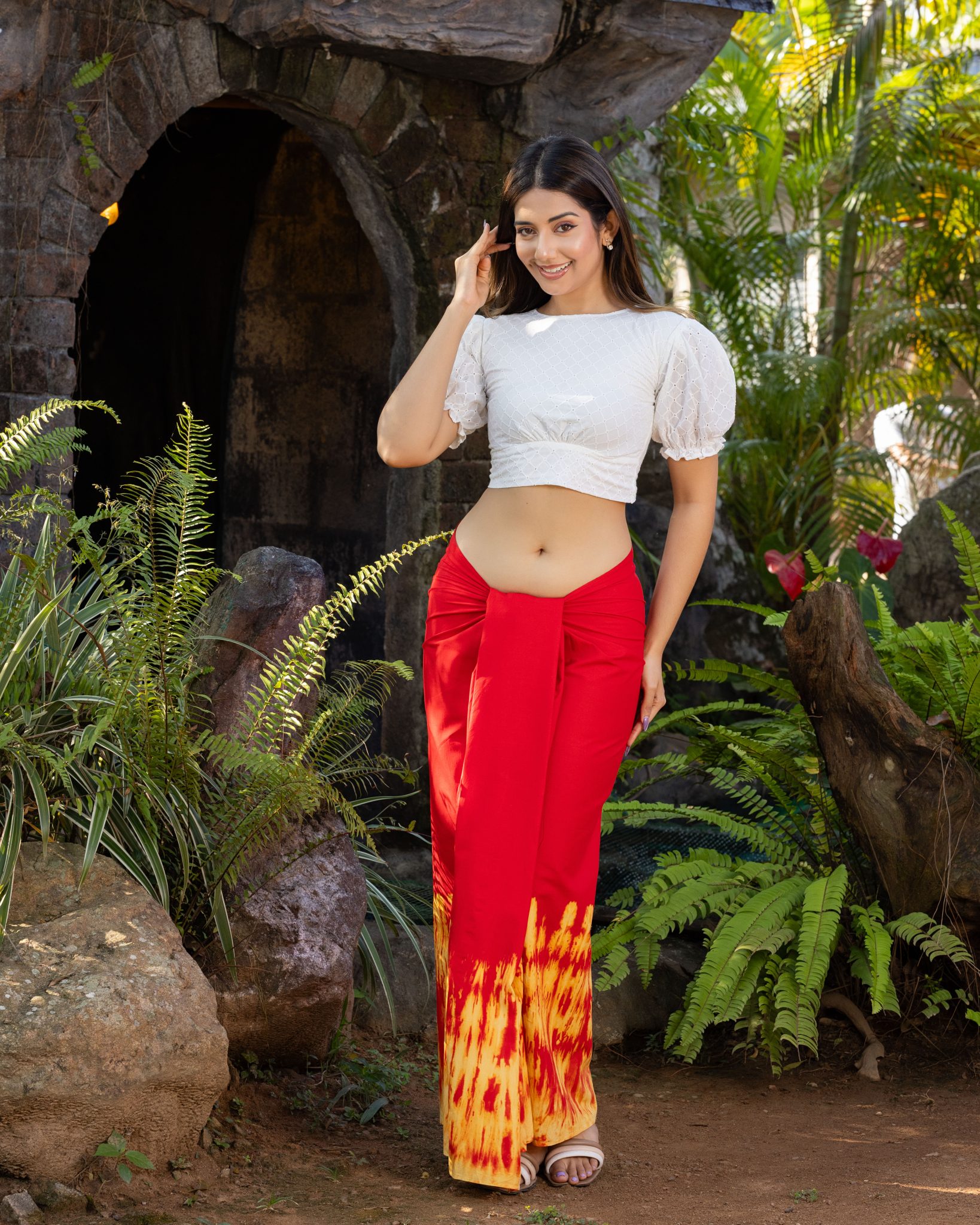 Black and red tie dye lungi - Pomegra